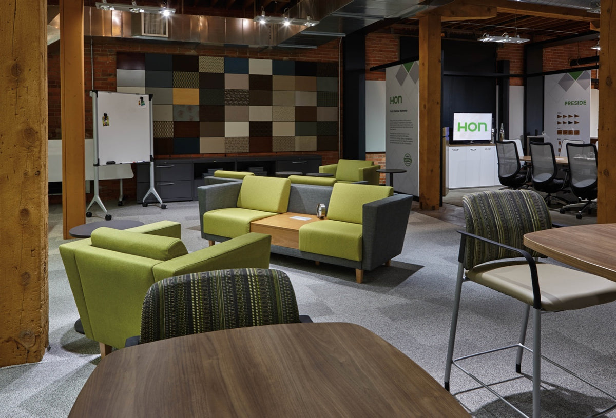Collaboration Room – LPS Office Interiors